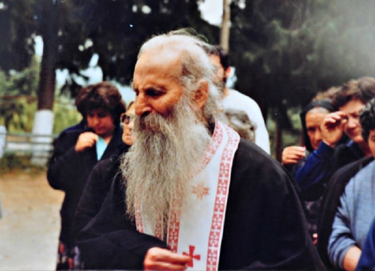 Άγιος Ιάκωβος Τσαλίκης: «Η νηστεία είναι εντολή του Θεού. Γι’ αυτό και ...