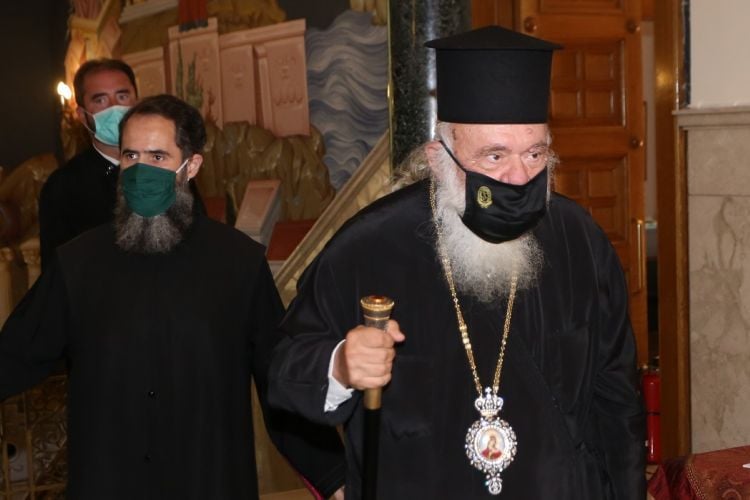Ν.ΔΑΠΕΡΓΟΛΑΣ, «ΘΑ ΞΕΠΕΡΑΣΟΥΝ ΑΡΑΓΕ ΑΚΟΜΗ ΚΑΙ ΤΗ “ΖΩΣΑ ΕΚΚΛΗΣΙΑ ...