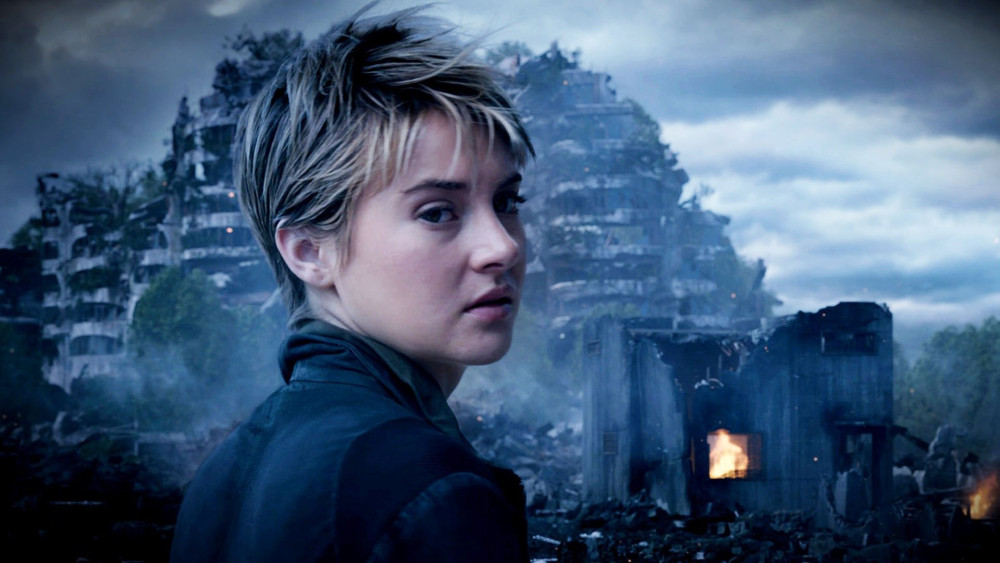 Καταχανάς : Η Τριλογία της Απόκλισης (Divergent) - Triklopodia