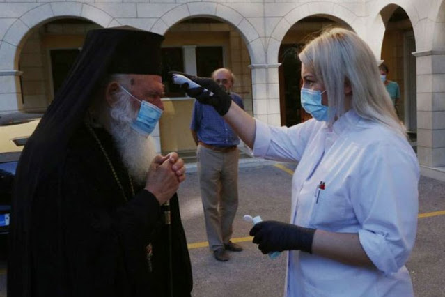 Όλη η μέριμνα του Σατανά είναι να πείσει τον άνθρωπο πως ο Θεός δεν ...