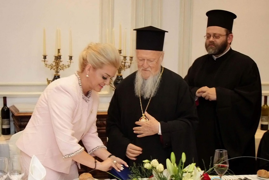 ΔΕΝ ΚΟΛΛΑΕΙ Η ΙΣΤΟΡΙΑ ΜΕ ΤΙΣ ΑΝΕΜΟΓΕΝΝΗΤΡΙΕΣ ΣΤΗΝ ΕΥΒΟΙΑ. ΚΡΥΒΟΝΤΑΙ ...