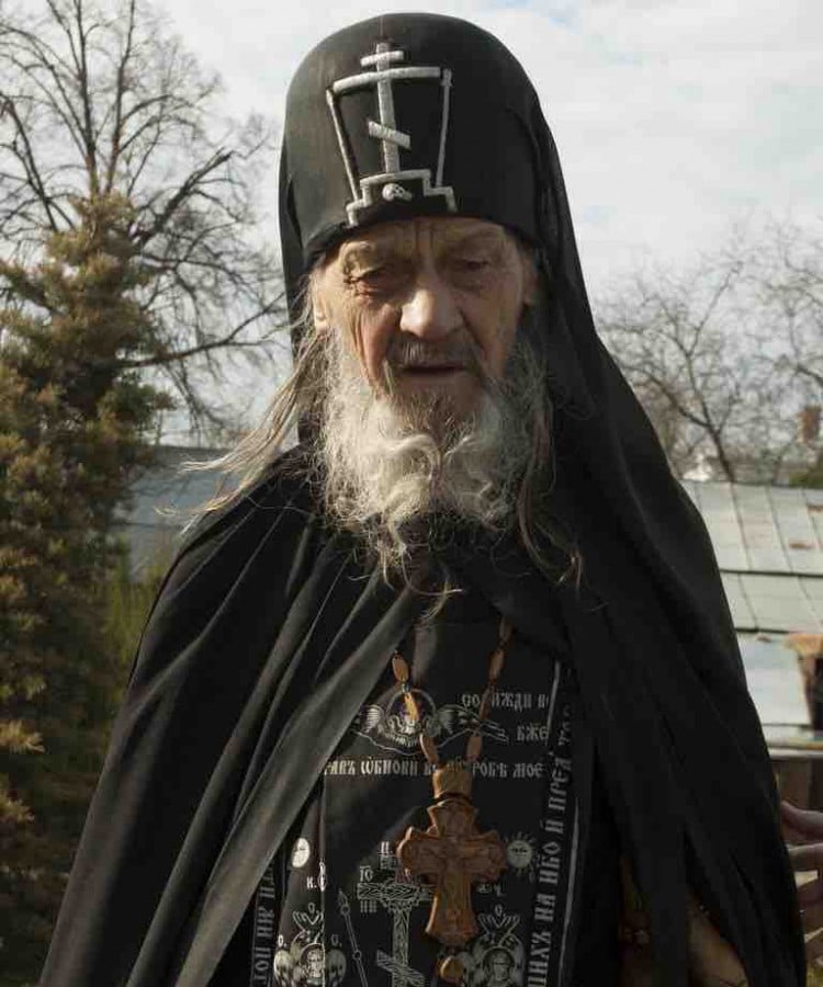 Ολόκληρη η προφητεία του Γέροντα Ιωνά Οδησσού για ρωσο-ουκρανικό πόλεμο ...