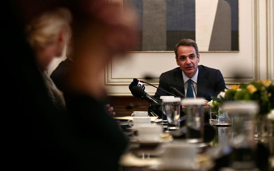 ΜΗ ΑΝΑΣΤΡΕΨΙΜΗ η δημοσκοπική ΣΥΝΤΡΙΒΗ της ΝΔ! Συστημική έρευνα-ΚΟΛΑΦΟΣ ...