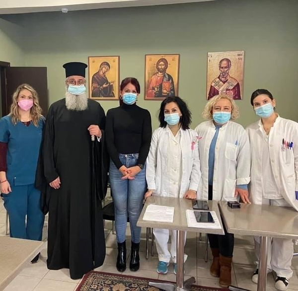 Ν.ΔΑΠΕΡΓΟΛΑΣ, "ΑΠΟ ΤΗΝ ΑΠΟΣΤΟΛΙΚΗ ΔΙΑΚΟΝΙΑ ΣΤΗ ΔΕΣΠΟΤΙΚΗ ΤΥΡΑΝΝΙΑ ...