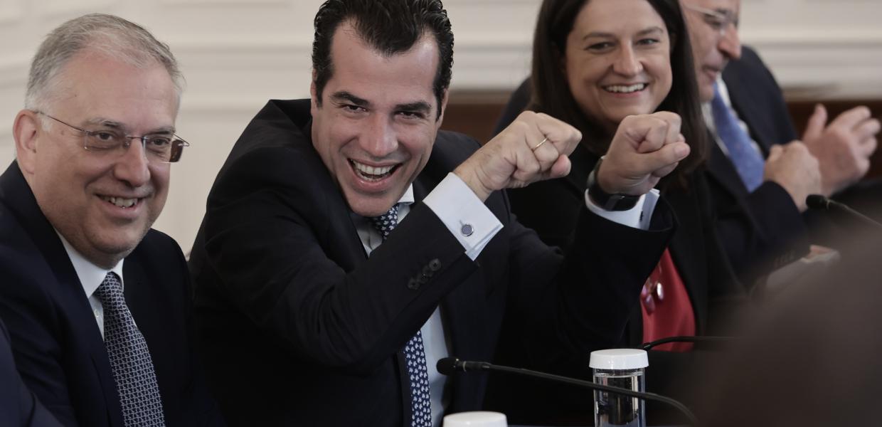Επιστροφή ανεμβολιαστων υγειονομικών στα νοσοκομεία ... η ...