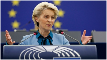 ΟΥΡΣΟΥΛΑ ΦΟΝ ΝΤΕΡ ΛΑΙΕΝ: ΒΙΟΣ ΚΑΙ ΠΟΛΙΤΕΙΑ - Triklopodia