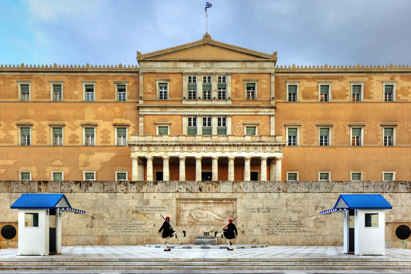 Δρ. Κ. Βαρδάκας : Αυτοί που θέλουν να μας κυβερνήσουν είναι έτοιμοι ...