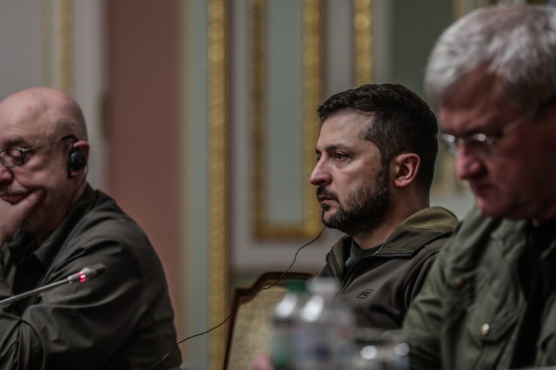 Κάτι πολύ σοβαρό συμβαίνει στην Ουκρανία: Ο Ζελένσκι χάνει τον έλεγχο ...