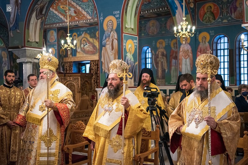 Ν.ΔΑΠΕΡΓΟΛΑΣ, "ΑΠΑΝΩΤΑ ΤΑ ΚΡΟΥΣΜΑΤΑ ΑΠΟ ΤΗΝ ΚΑΚΟΔΟΞΗ ΔΕΣΠΟΤΟΚΡΑΤΙΑ ...