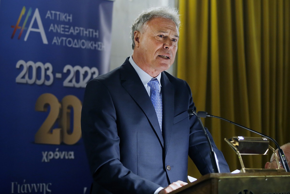 ΑΠΟΣΤΟΛΟΥ : ΣΤΗΝ ΠΕΡΙΦΕΡΕΙΑ ΑΤΤΙΚΗΣ ΣΤΗΡΙΖΩ ΓΙΑΝΝΗ ΣΓΟΥΡΟ - Triklopodia