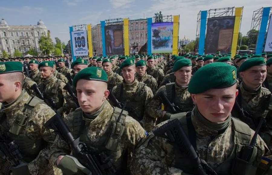 Η σφαγή των αμνών – Όπως ο Hitler έτσι και ο Zelensky στέλνει 17χρονους ...
