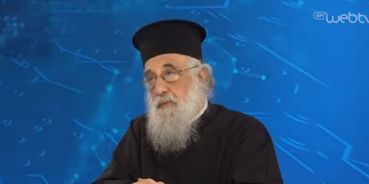 Στυλιανός Καρπαθίου : Ἐπιβεβλημένη ἐνημέρωση - Triklopodia