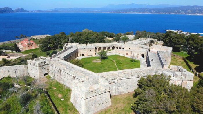 Νιόκαστρο: Το εντυπωσιακό φρούριο της Πύλου από ψηλά (βίντεο) - Triklopodia