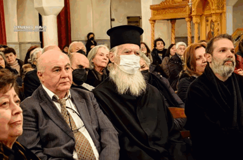 Δείτε πώς έκανε το Ναό ο Μητροπολίτης Αργολίδος για τη Βίκυ Φλέσσα ...