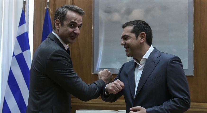 ΑΠΟΣΤΟΛΟΥ : ΕΘΕΛΟΔΟΥΛΟΙ ΚΑΙ ΟΛΕΤΗΡΕΣ ΠΟΛΙΤΙΚΟΙ ΞΕΠΟΥΛΟΥΝ ΤΗΝ ΕΛΛΑΔΑ ...