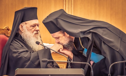 Διαμαρτυρία προς τον Μητροπολίτη Θεσσαλονίκης κ. Φιλόθεο - Triklopodia