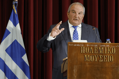 Κωνσταντίνος Ι. Βαθιώτης : Η καραμανλική ομιλία στο πολεμικό μουσείο ...
