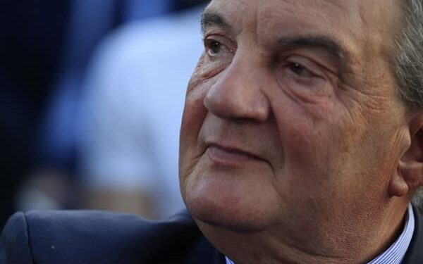«Εκ του πονηρού»: Τι ήθελε να πει στους Έλληνες ο Καραμανλής; Έρχεται ...
