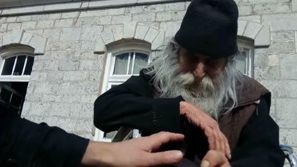 ΣΥΝΤΑΡΑΚΤΙΚΟ ΜΥΝΗΜΑ ΑΠΟ ΑΓΙΟ ΟΡΟΣ ...(διαβάστε και προωθήστε το πριν το ...