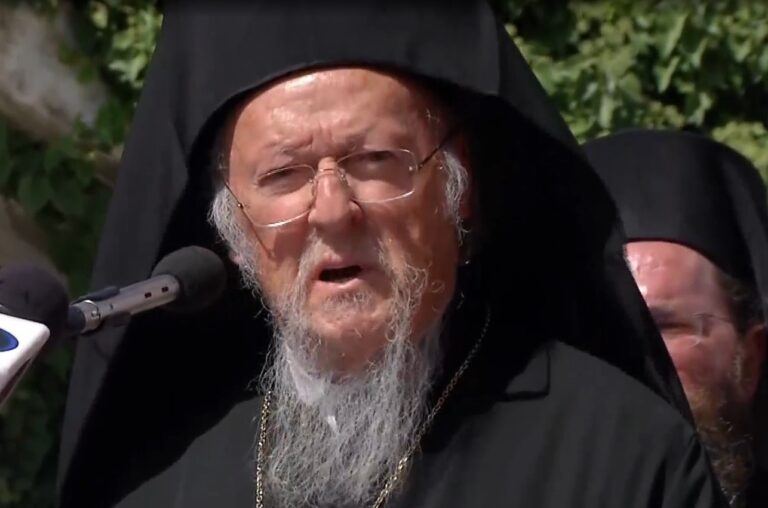 ΓΕΛΟΙΟΓΡΑΦΙΑ ΤΟΥ ΔΗΜΗΤΡΙΟΥ ΧΑΤΖΗΝΙΚΟΛΑΟΥ - Triklopodia