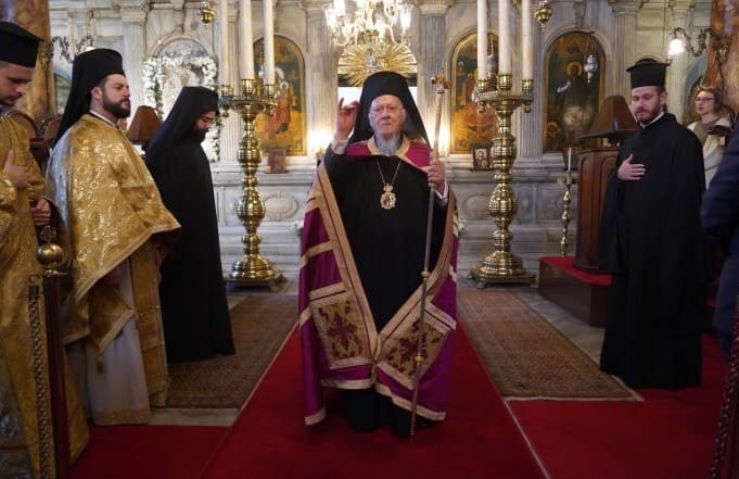 Ν.ΔΑΠΕΡΓΟΛΑΣ, "ΕΝΑ ΑΚΟΜΗ ΚΡΟΥΣΜΑ ΣΤΥΓΝΟΥ ΒΙΑΣΜΟΥ ΤΗΣ ΑΛΗΘΕΙΑΣ ...