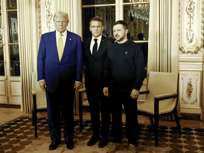 ΗΛΙΑΣ Δ. ΚΑΛΛΙΩΡΑΣ : Η ΕΛΛΑΔΑ ΚΑΙ Ο ΚΟΣΜΟΣ ΣΗΜΕΡΑ, ΣΕ ΤΙΤΛΟΥΣ (7/12 ...