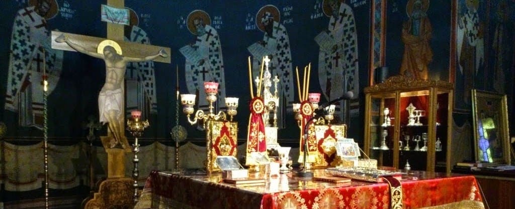 ΑΠΟΦΑΣΗ ΙΕΡΑΣ ΣΥΝΟΔΟΥ ΓΙΑ ΤΗΝ ΤΟΠΟΘΕΤΗΣΗ ΤΟΥ ΕΣΤΑΥΡΩΜΕΝΟΥ - Triklopodia