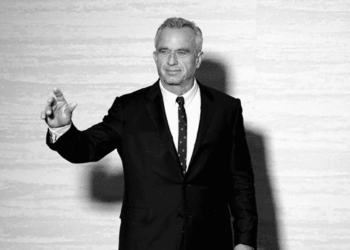 Λάδι και σκόρδο: Ένα θαυματουργό φάρμακο! Δεν φαντάζεστε σε τι κάνει ...