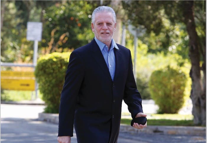 ΑΡΘΡΟ ΦΑΝΟΥΛΑΣ ΑΡΓΥΡΟΥ: Ο Μαρίνος Σιζόπουλος προσποιήθηκε ότι ο ...