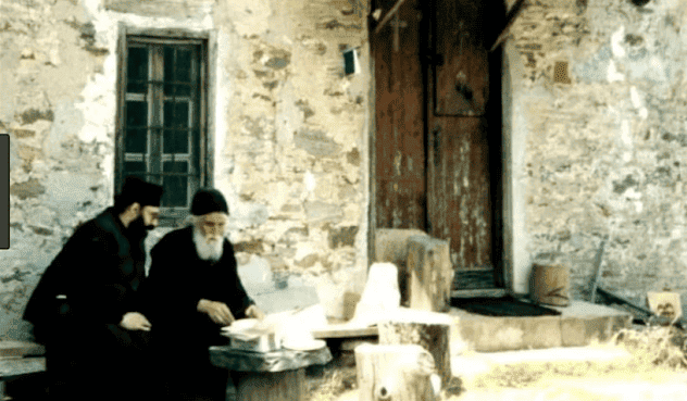 Δρ. Κ. Βαρδάκας : Γενική Επιστράτευση; - Triklopodia