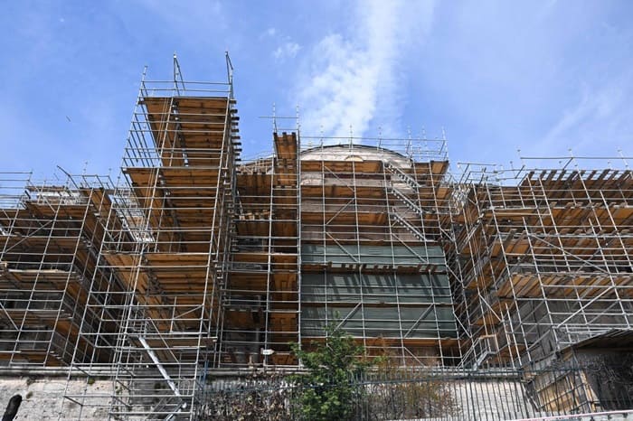 Δρ. Κ. Βαρδάκας : ΜΕΓΑΛΗ ΤΕΤΑΡΤΗ 2025 "η ΑΓΙΑ ΣΟΦΙΑ στο ικρίωμα" πατάμε ...
