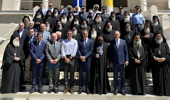 100 εκατ. ευρώ στο Αγιον Ορος από ΕΣΠΑ για έργα υποδομής εξήγγειλε ο ...