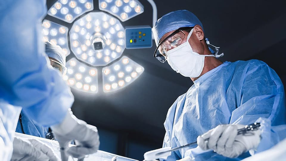 ΚΩΝΣΤΑΝΤΙΝΟΣ ΑΡΒΑΝΙΤΗΣ : ΠΝΕΥΜΟΝΙΚΗ ΕΜΒΟΛΗ ΣΕ 15ΧΡΟΝΟ, ΔΕΝ ΞΑΝΑΕΙΔΑ ΣΕ ...