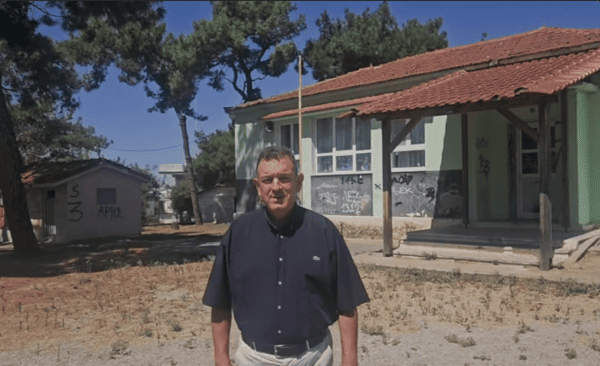 ΝΙΚΟΛΑΟΣ ΠΑΠΑΔΟΠΟΥΛΟΣ : Ο ΑΓΙΟΣ ΚΟΣΜΑΣ ΕΧΤΙΣΕ! Οι πολιτικοί ΓΚΡΕΜΙΖΟΥΝ ...