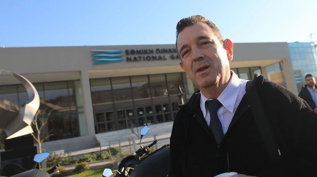 ΝΙΚΟΛΑΟΣ ΠΑΠΑΔΟΠΟΥΛΟΣ : Η ΑΣΕΒΕΙΑ ΤΩΝ ΙΣΧΥΡΩΝ και το ΘΑΥΜΑ ΠΟΥ ...