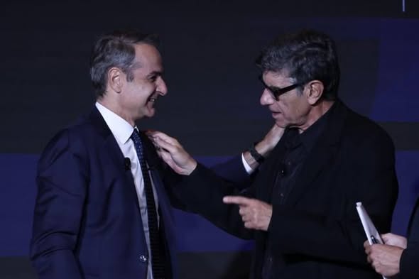 ΕΝΑ ΑΚΟΜΑ ΜΕΓΑΛΟ ΞΕΠΛΥΜΑ ΑΠΟ ΤΑ ΨΕΥΤΙΚΑ ΕΙΔΩΛΑ... Νικόλαος Παντελιός ...